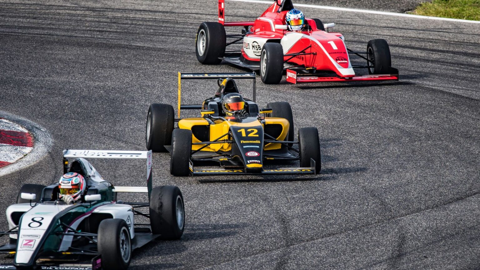 Performance & Semi Slick Tyres for Racing Cars: Maximizing Grip and ...